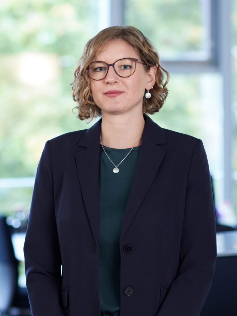 Rechtanwältin Nathalie Csacsko